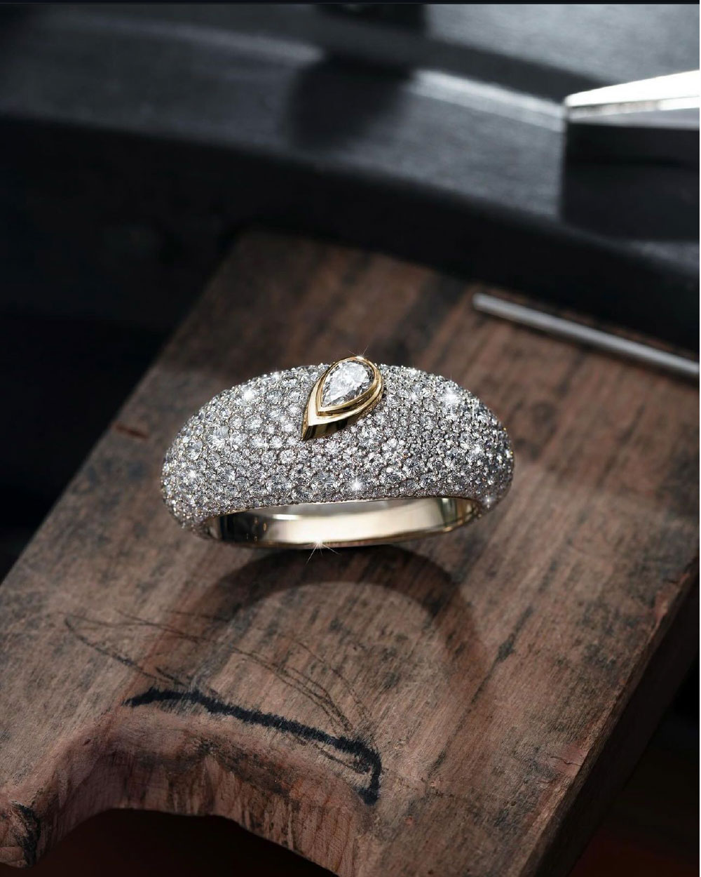 جريدة البلاد | DIVINE ENIGMA من ميسيكا انسيابات راقية، ألماسات ...